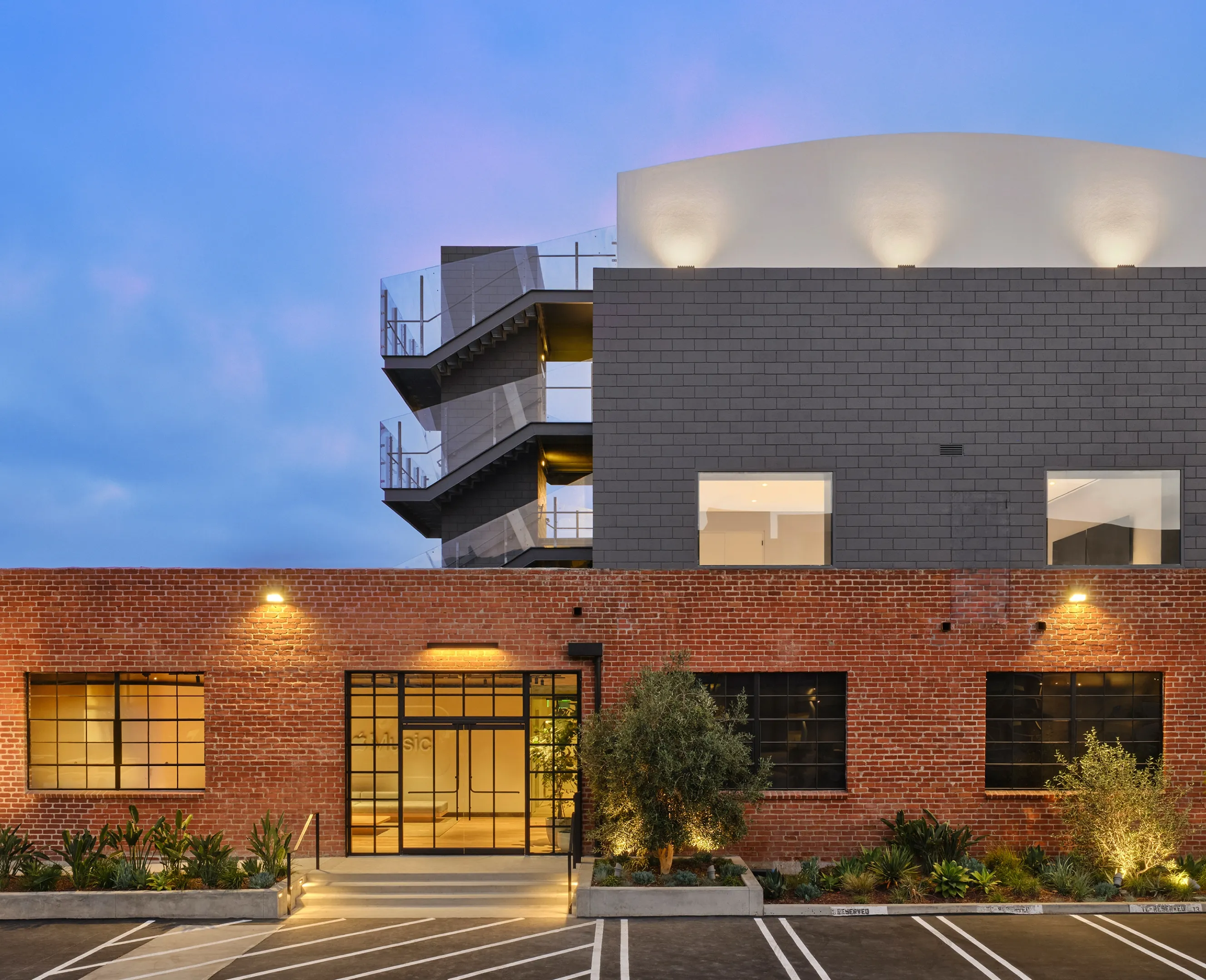 Capgemini Sees Modest Q1FY25 Revenue Rise Amid Global Headwinds - BW Businessworld